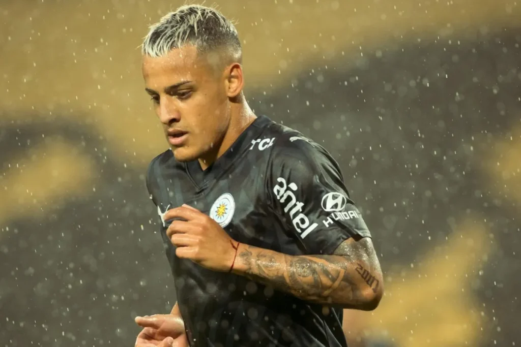 Presente de aniversário será Jean Lucas ou Tiago Palacios, afirma ...